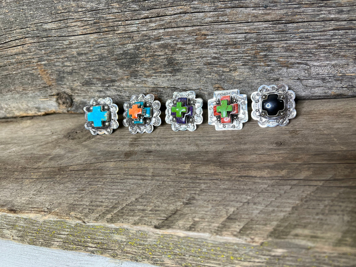 Spiny Oyster and Gaspeite Cross Ring – Forward Boutique